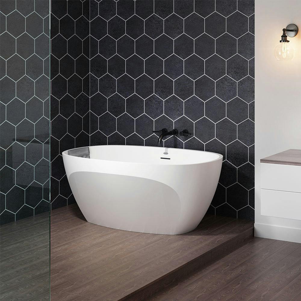 Freestanding Baths & Stand alone Baths | Jacuzzi.com | Jacuzzi®