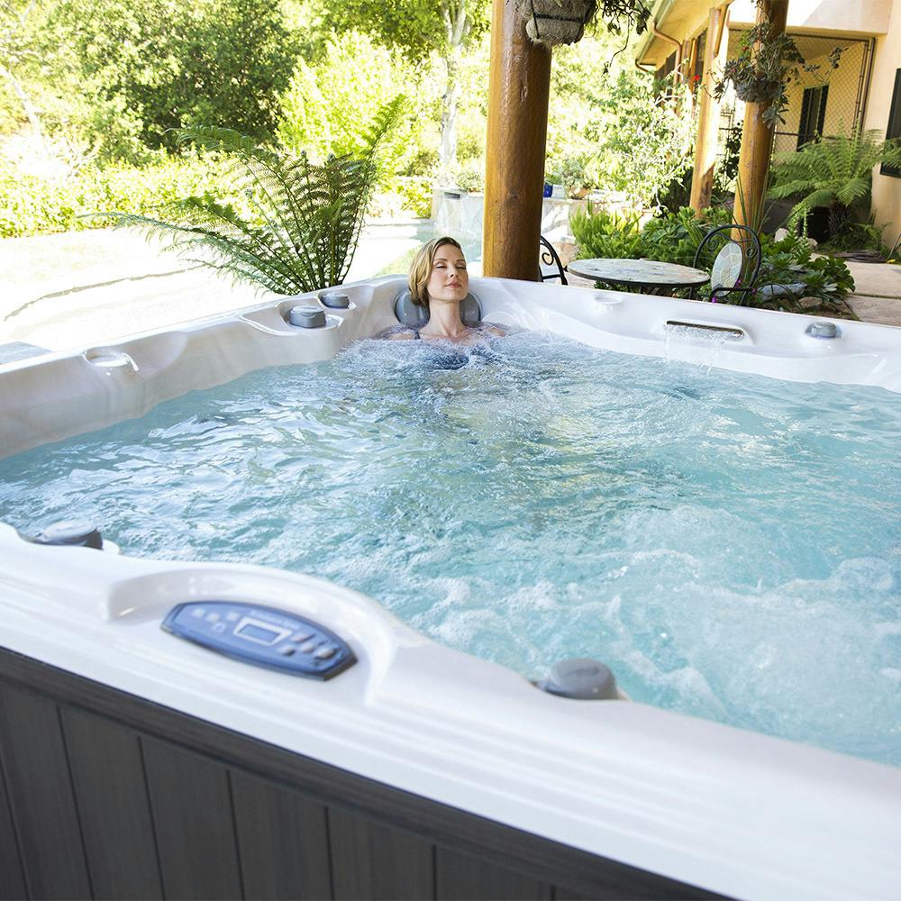 Sundance® Chelsee® – 780™ Series | SundanceSpas.com | Sundance® Spas